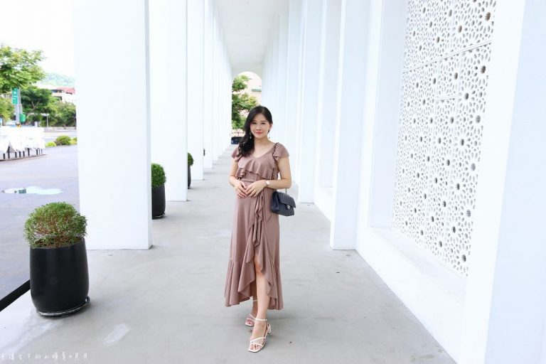 Chanel Coco 25香奈兒經典包款開箱｜深藍色淡金鍊牛皮價格分享 @主播台下的小確幸 貝貝